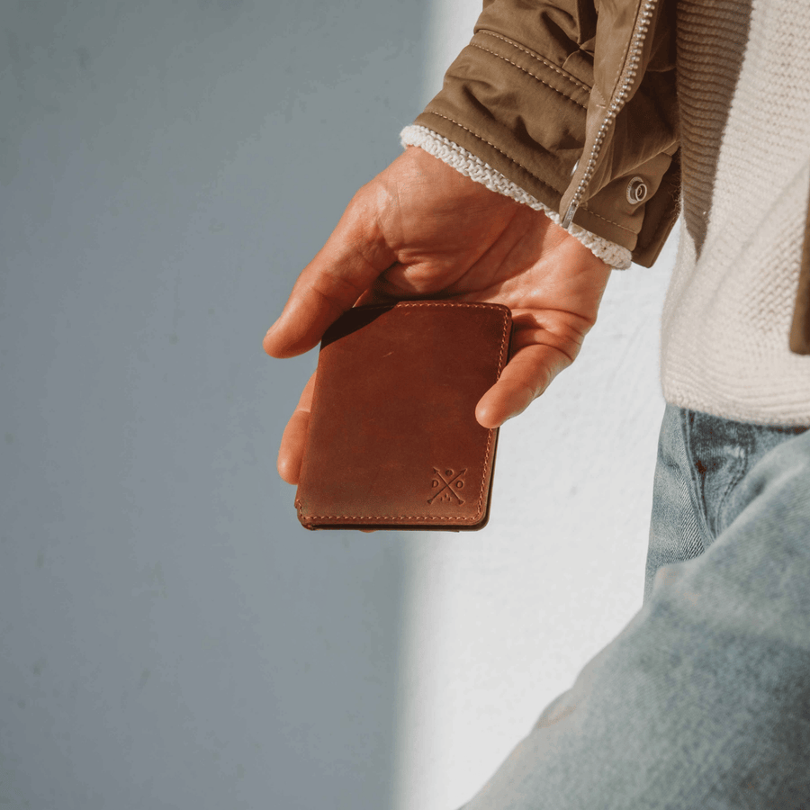 Cloud Wallet – Double Oak Essentials